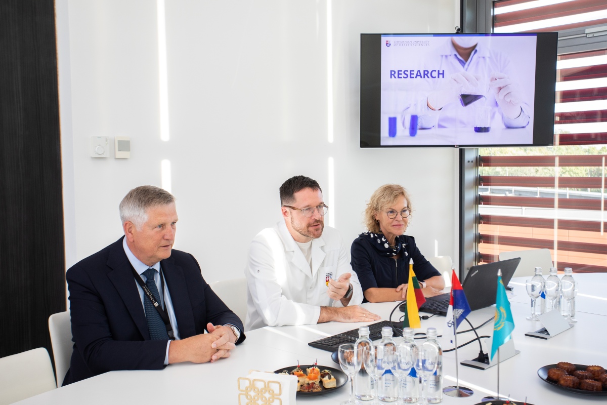 The Rector of LSMU received a delegation from the National Academy of ...